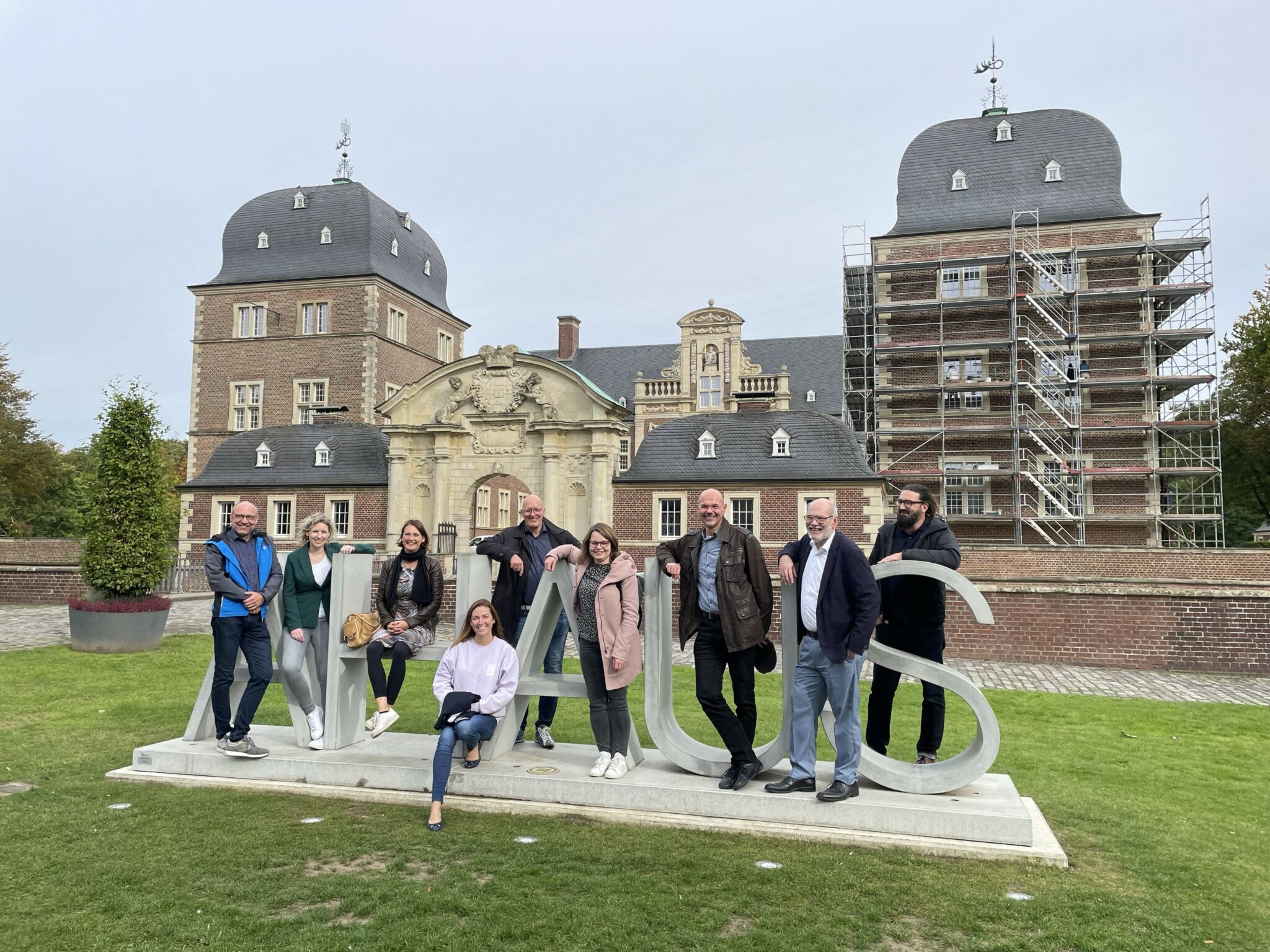 Ein Einblick in die Zukunft: Die IHK zu Gast bei Tobit Town in Ahaus ...